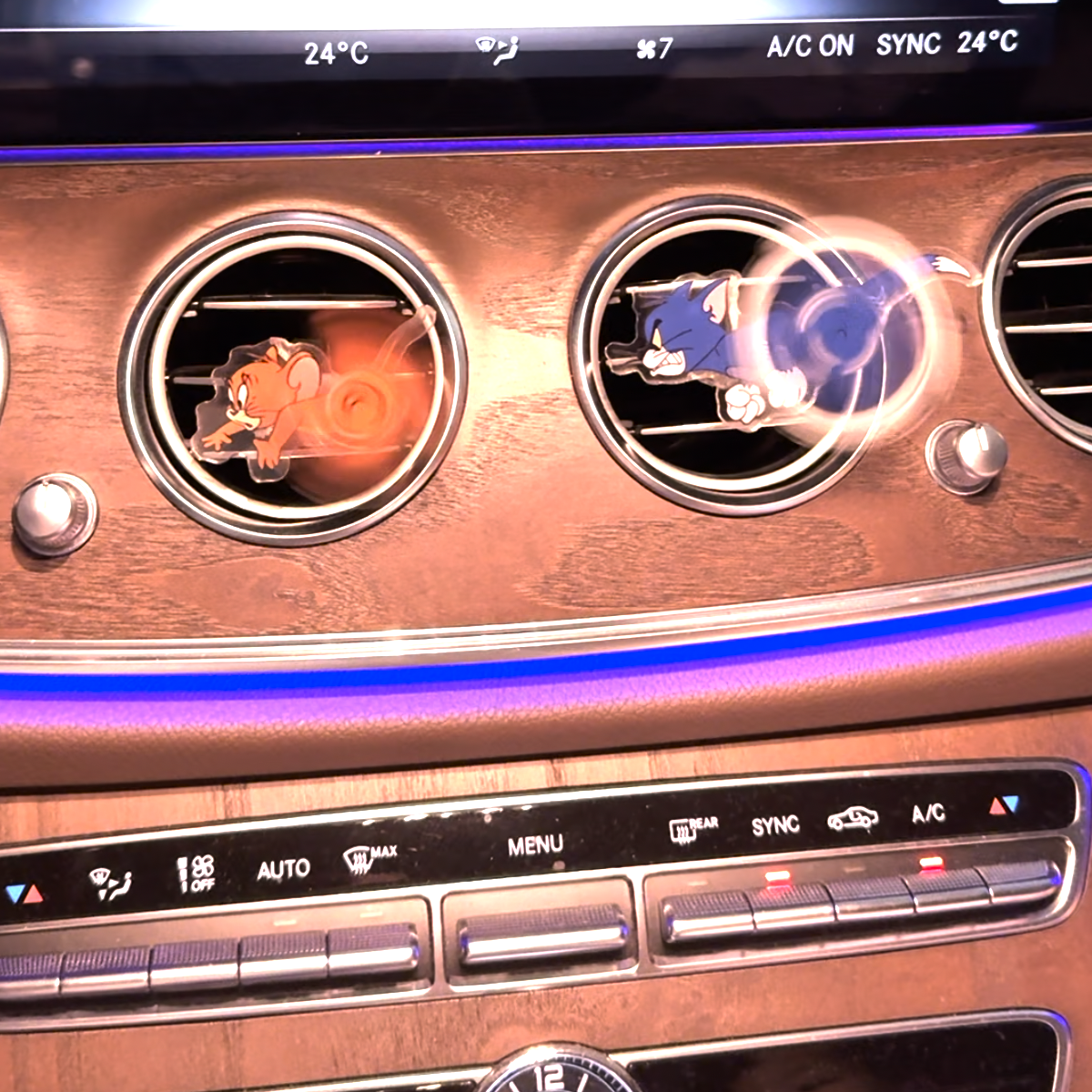 Tom and Jerry Ac Vent Spinners – flyingcarts